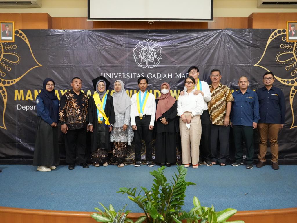 Pelepasan Wisuda Periode 2 2023 – Website Departemen Teknik Elektro dan ...